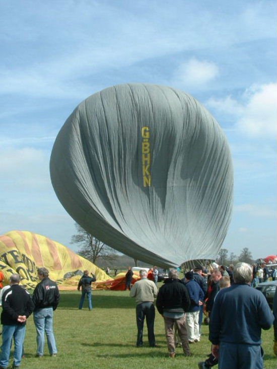 Balloons index - British Balloon Museum & Library